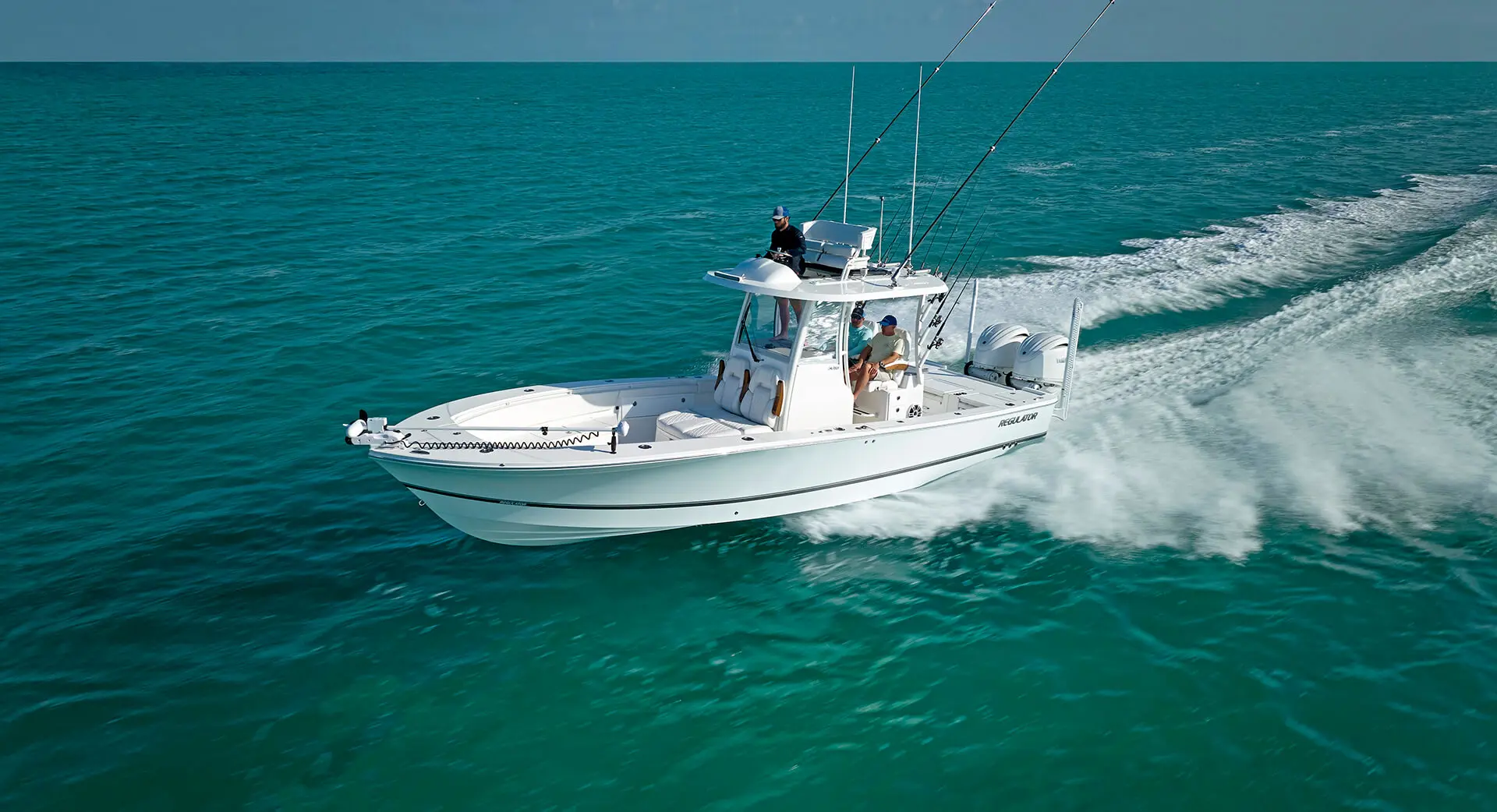 Regulator 30XO: Elite Offshore Fishing | Regulator Marine