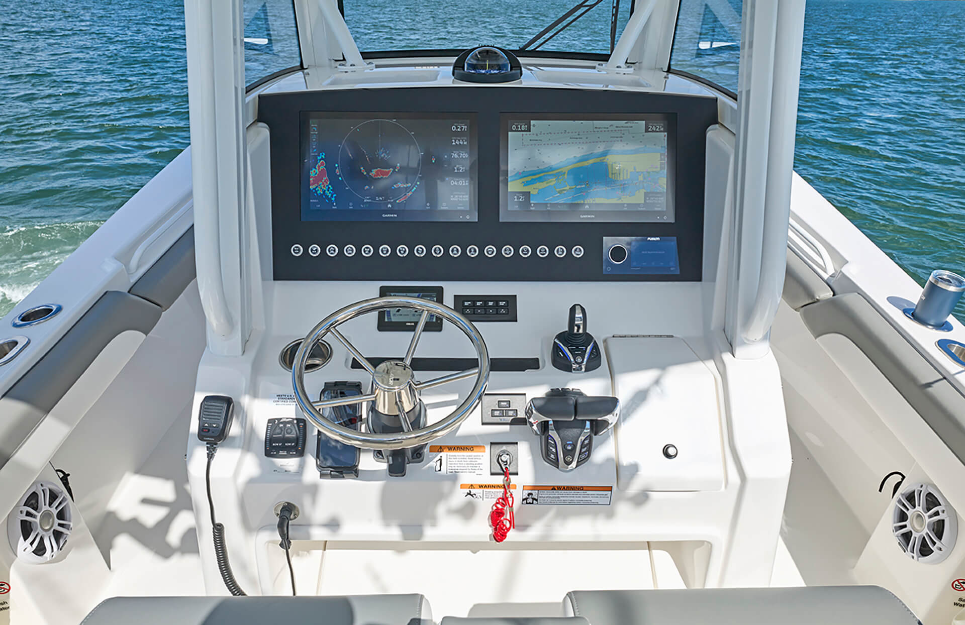 Regulator 28 Center Console Boat | Regulator Marine