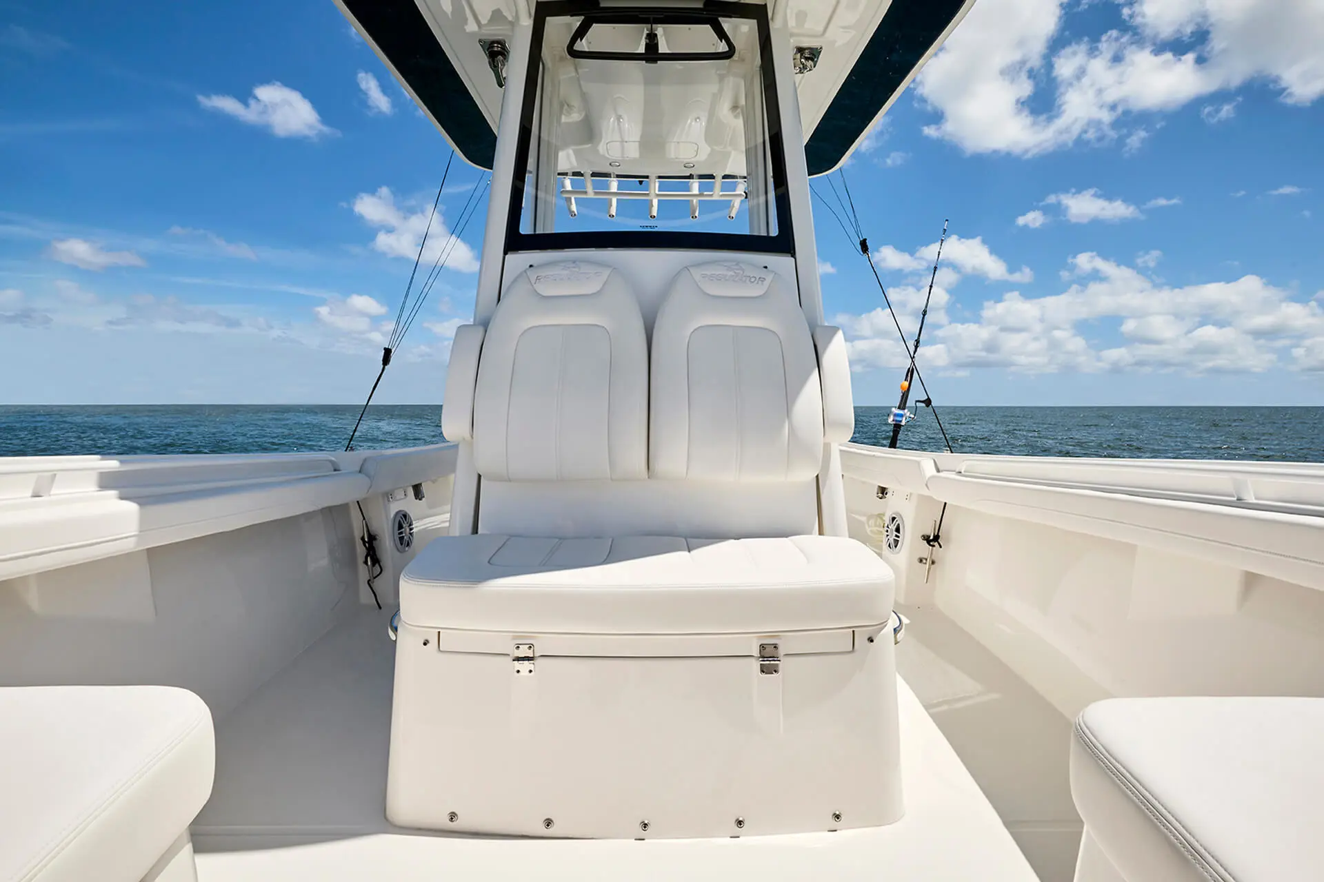 23 Ft Fishing Boat | Regulator Marine