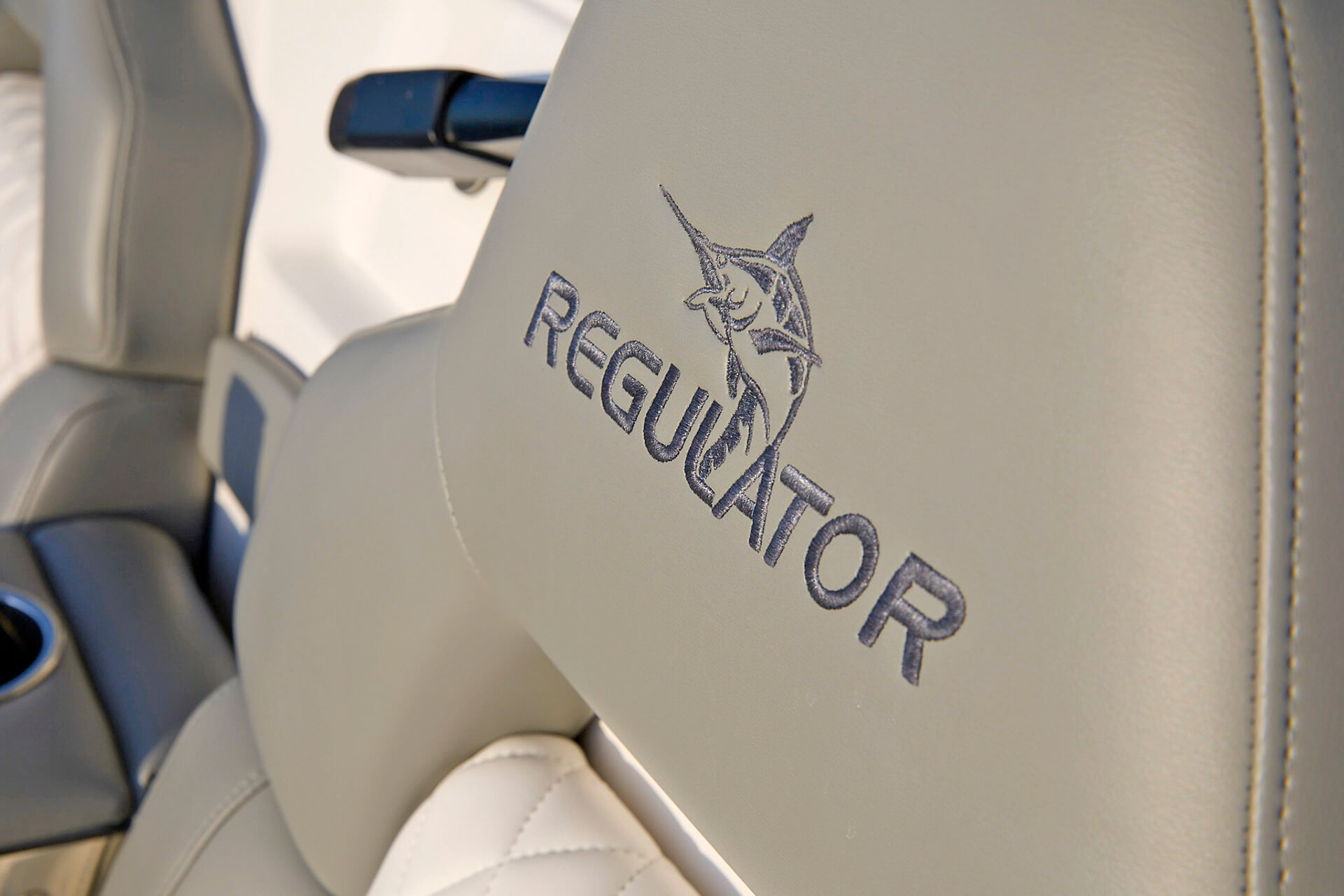 Regulator 37: Premium Offshore Experience | Regulator Marine