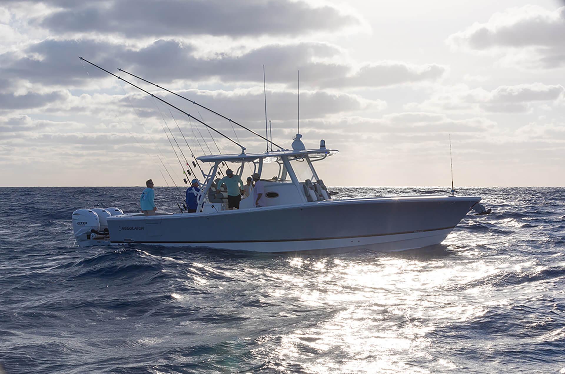 Regulator 37: Premium Offshore Experience | Regulator Marine