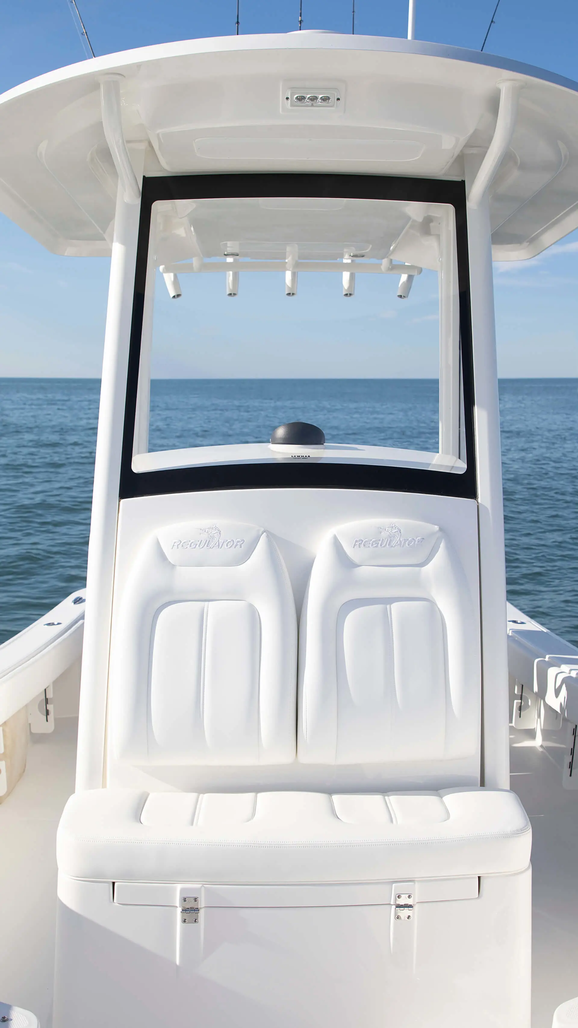 Regulator 24XO: Versatile Center Console | Regulator Marine