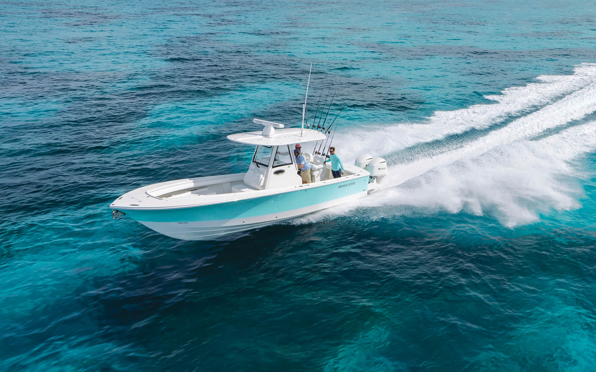 Regulator 28 Center Console Boat | Regulator Marine