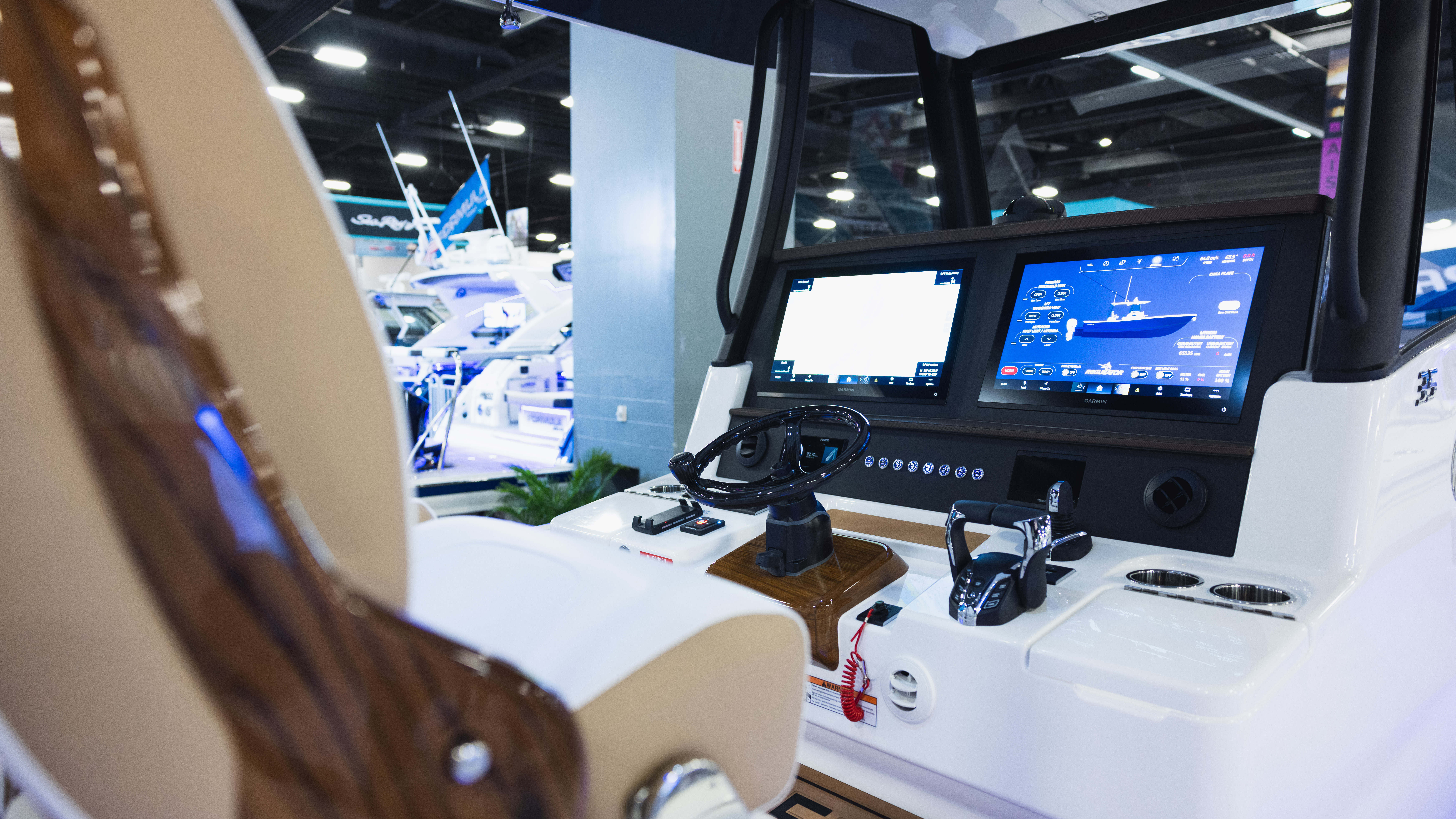 Regulator 35: Game-Changing Offshore Center Console Boat