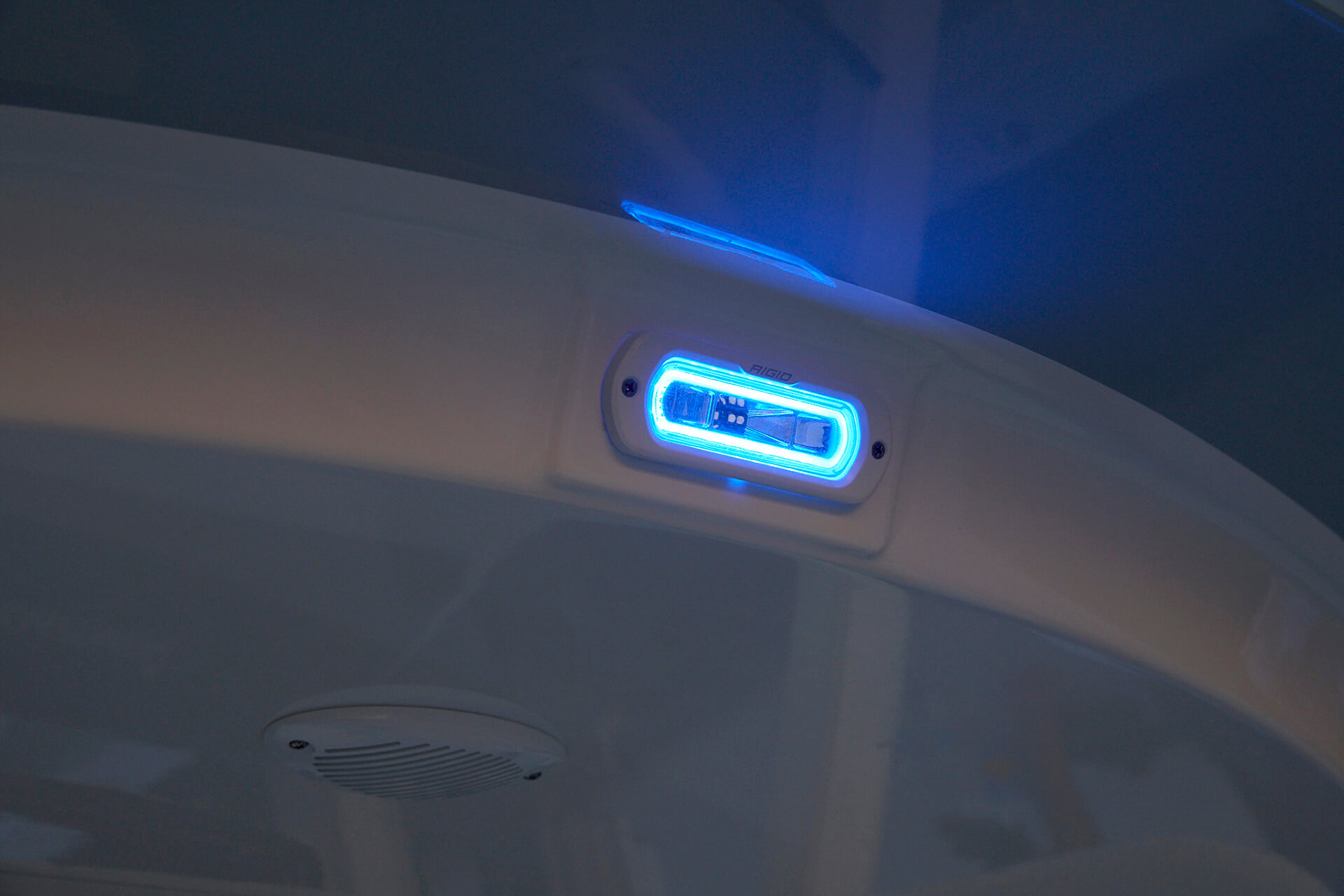 Regulator 37 | Premium 37-Foot Offshore Center Console Yacht