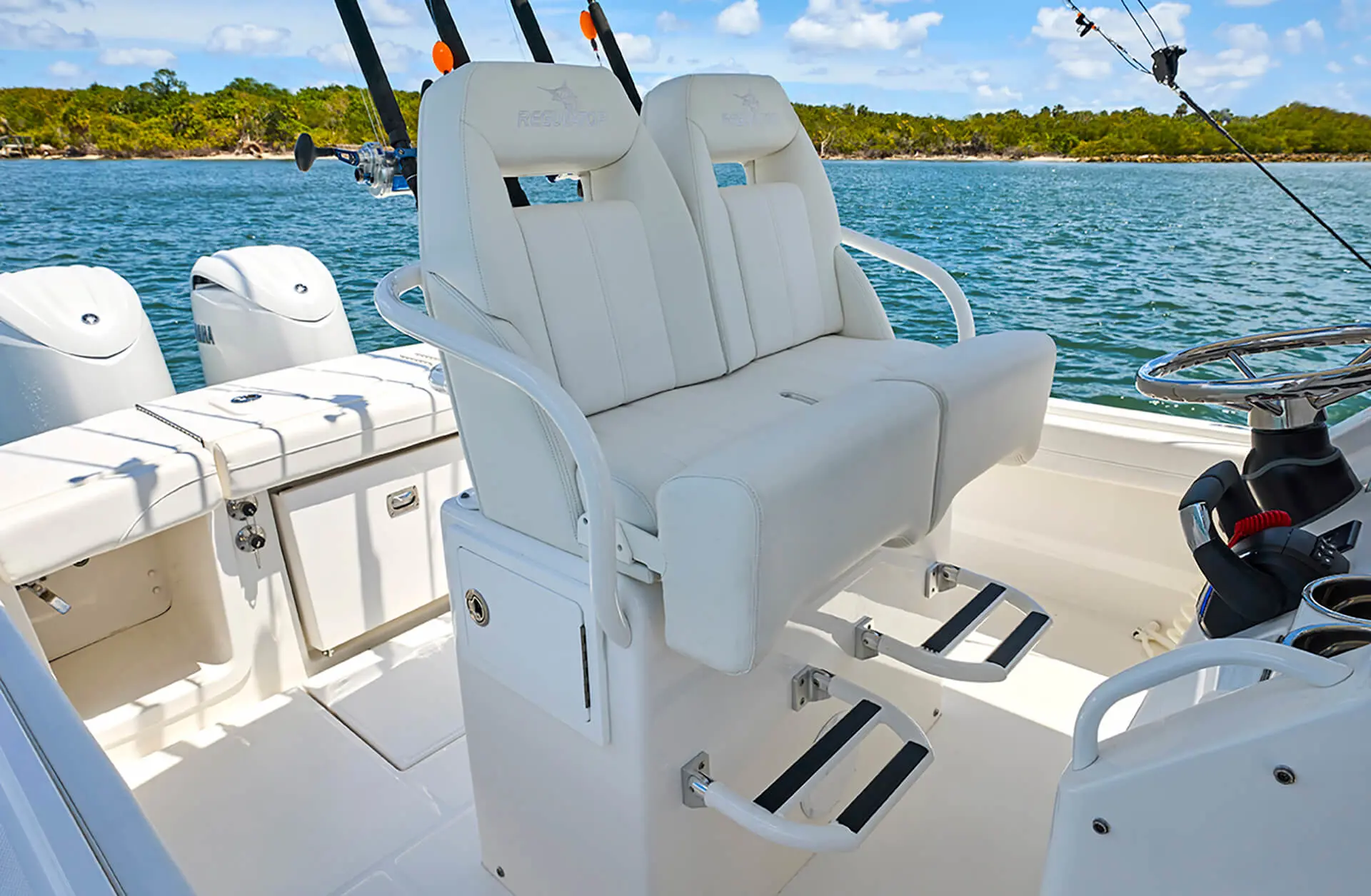 23 Ft Fishing Boat | Regulator Marine
