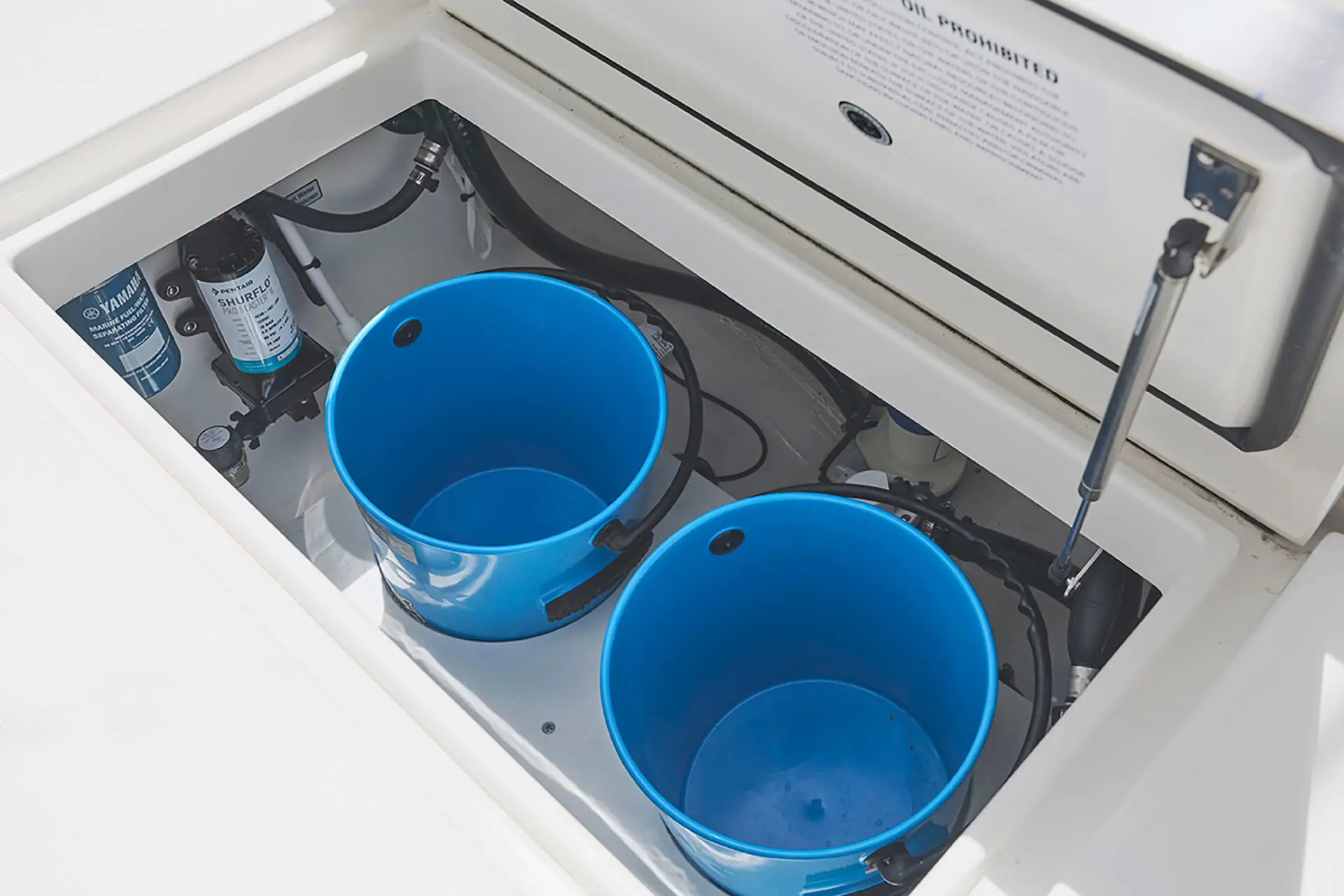 23 Ft Fishing Boat | Regulator Marine