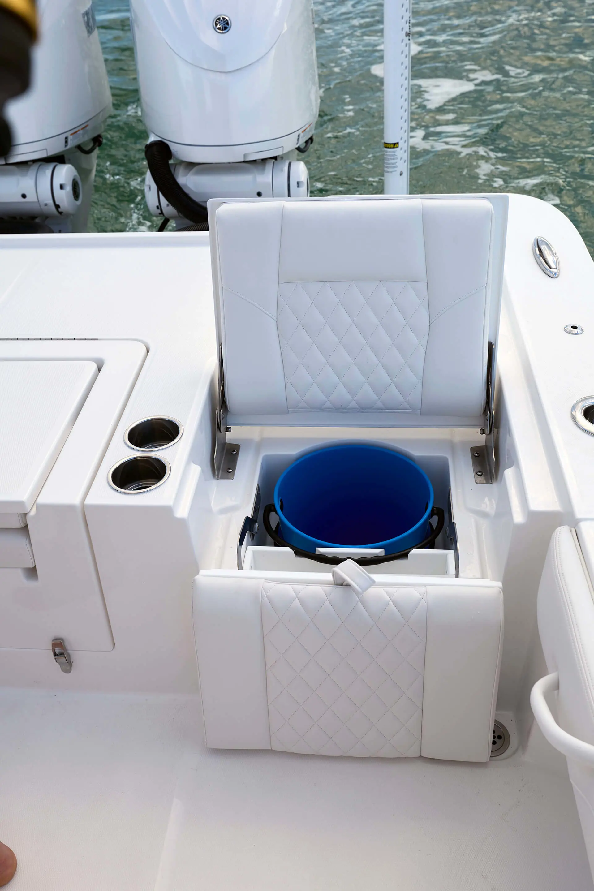 Regulator 30XO: Elite Offshore Fishing | Regulator Marine
