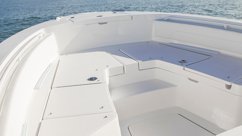 Regulator 24XO: Versatile Center Console | Regulator Marine