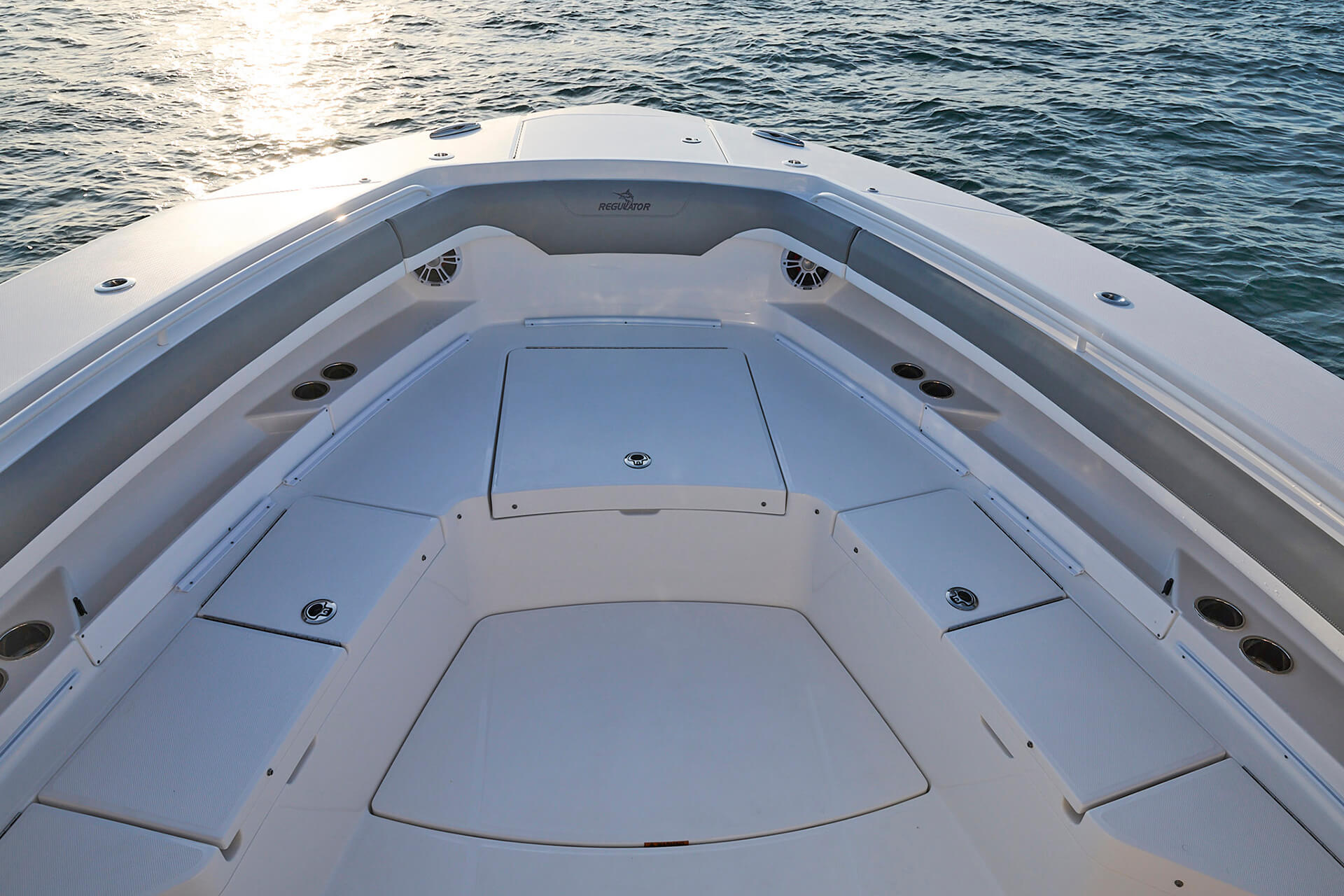 Regulator 37: Premium Offshore Experience | Regulator Marine