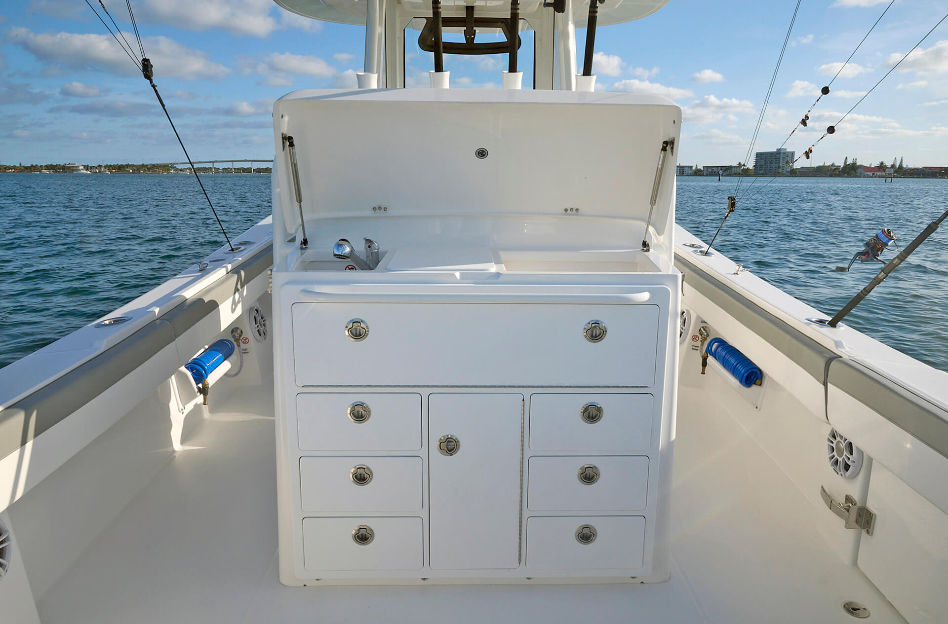 31 Ft Fishing Boat | Regulator Marine